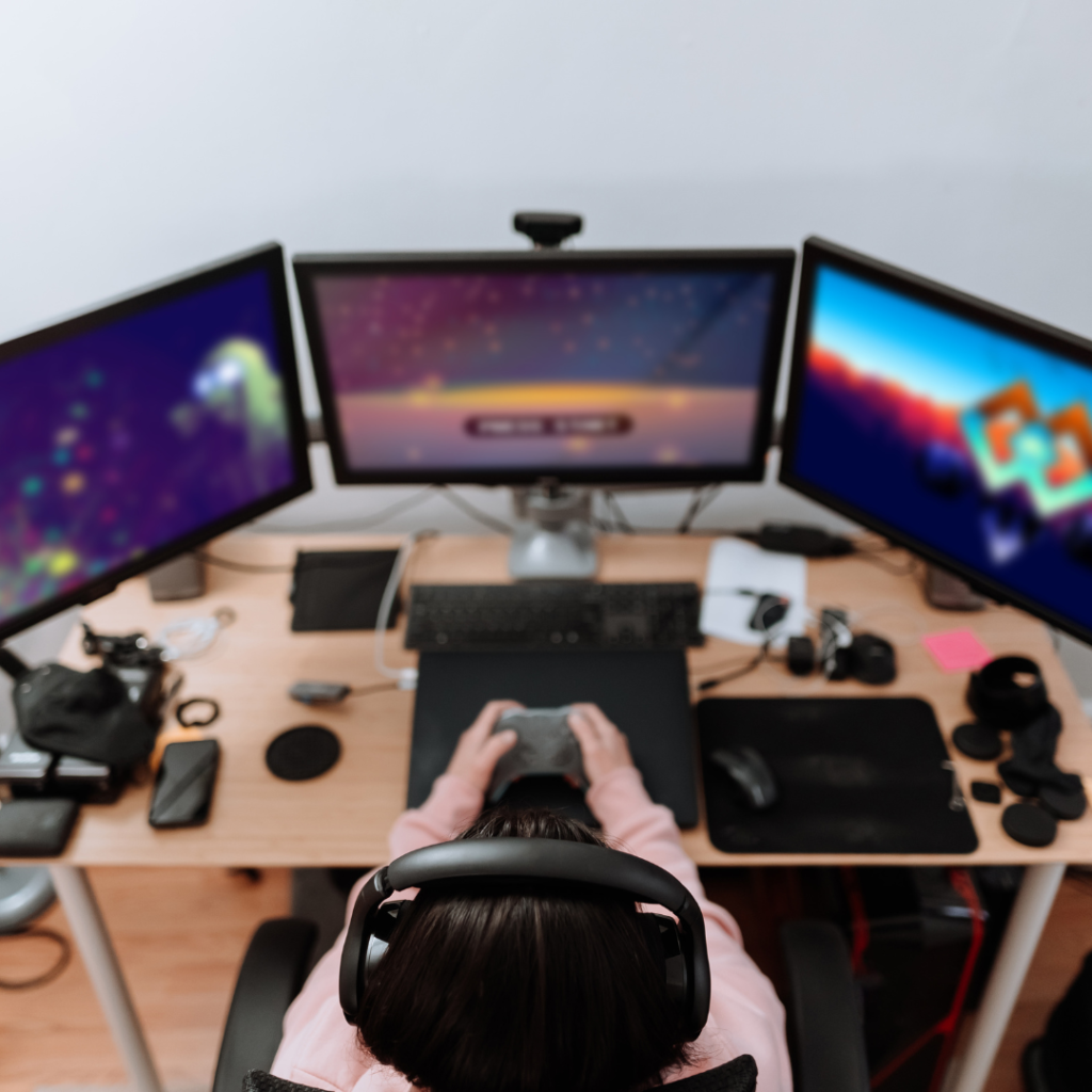 What Is Online Gaming? - Console Cabin